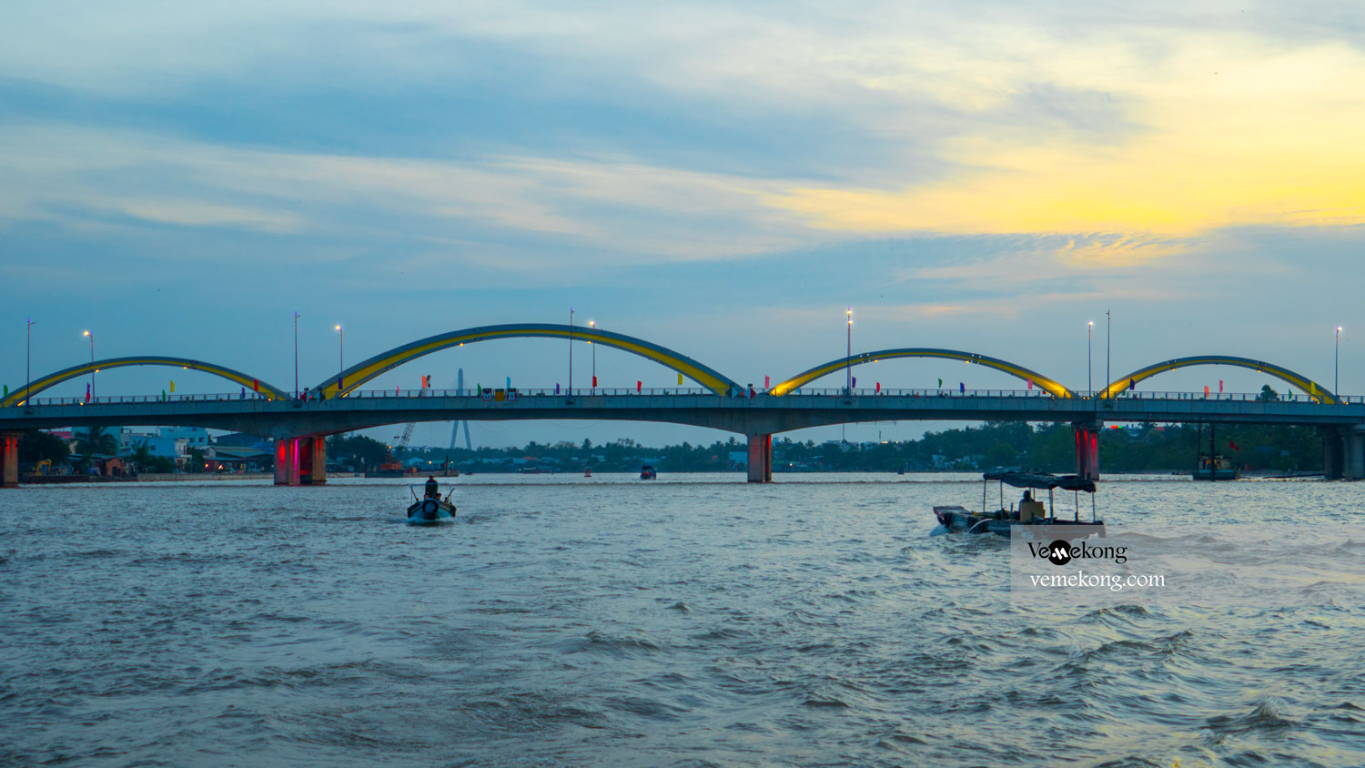 Cai Rang floating market in January & New Year | Very Exclusive Mekong