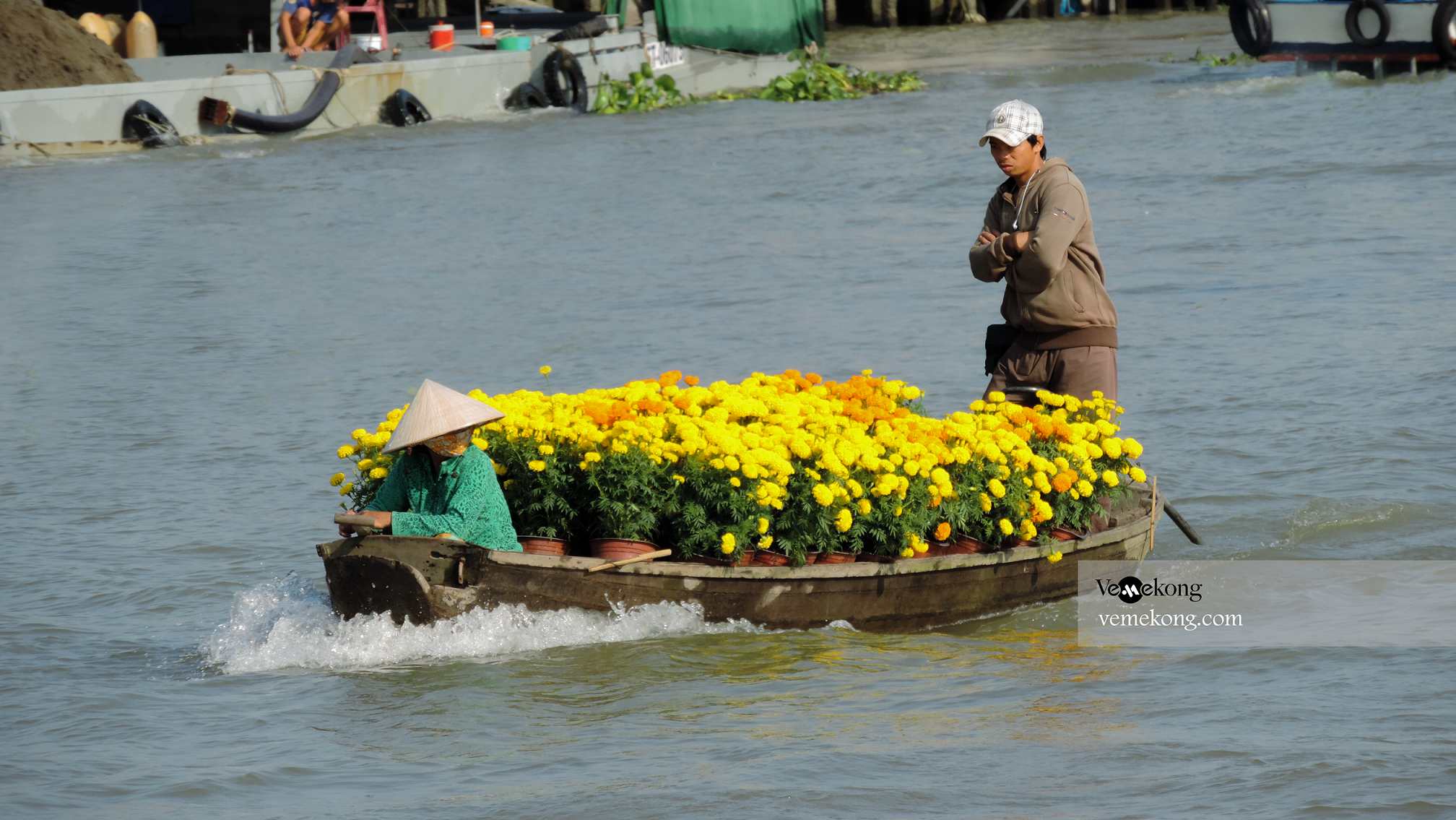 Official Guide about Can Tho Sampan Ride and Small Canals