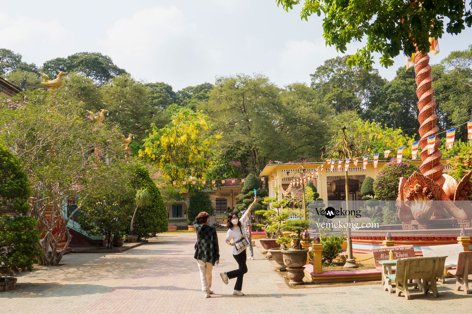 Hang Pagoda in Tra Vinh Hidden Gem | Vemekong